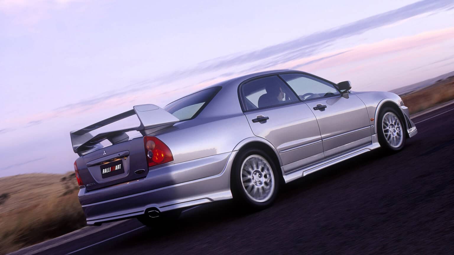 2002 Mitsubishi Magna Ralliart – Amazing JDM Cars